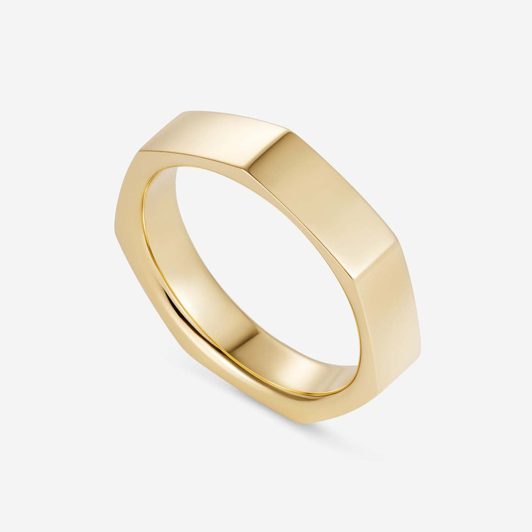 Decus Large Ring 18ct Yellow Gold – 886 Royal Mint